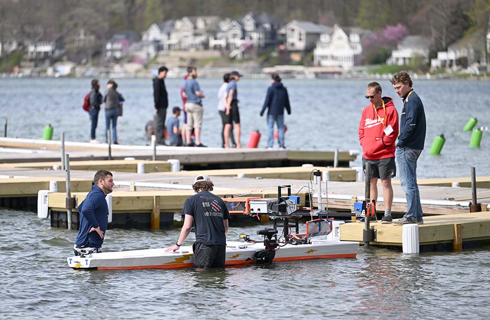 AIMM high: First competition shows off Indiana student ingenuity AIMM high: First competition shows off Indiana student ingenuity